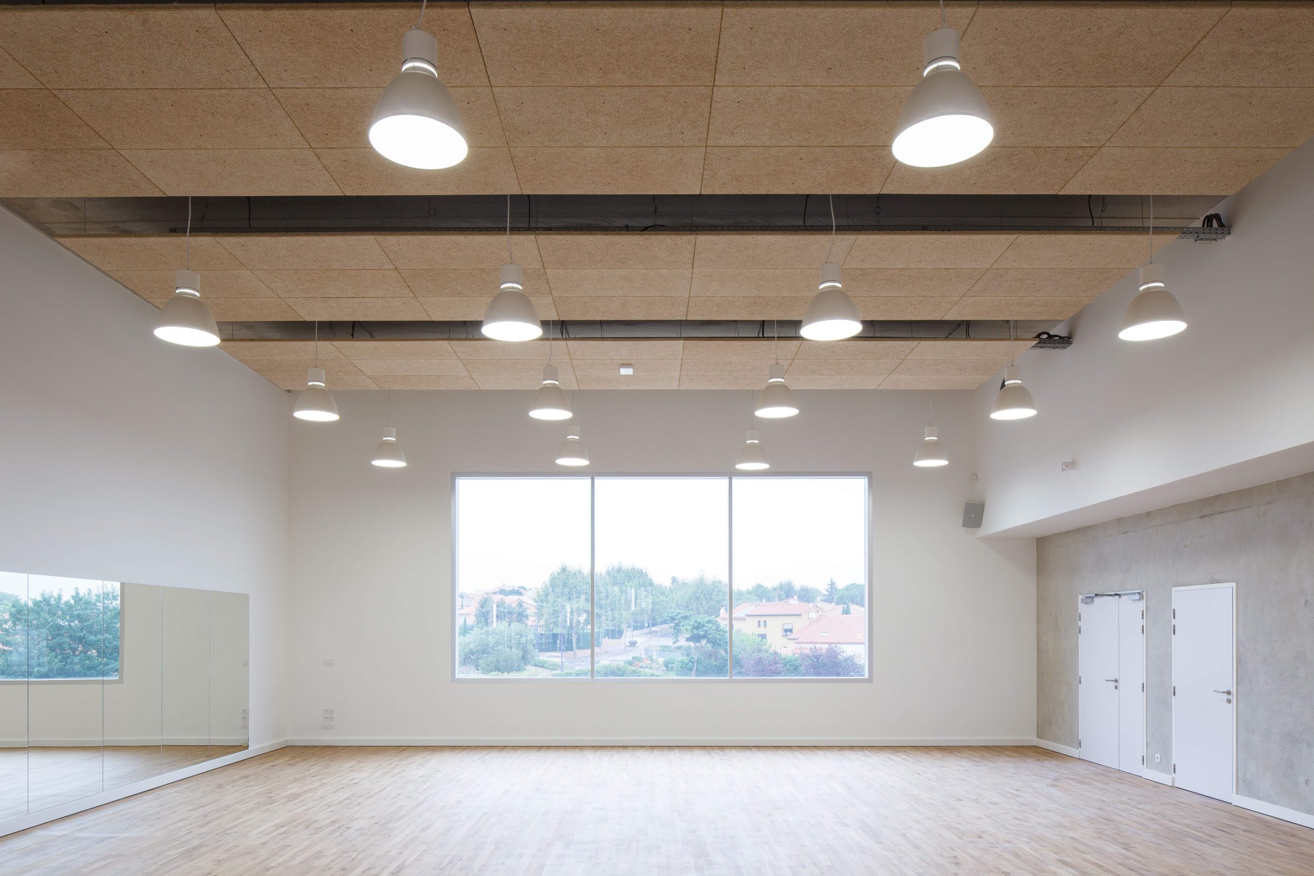 Espace jeunesse Guy Môquet – oeco architectes